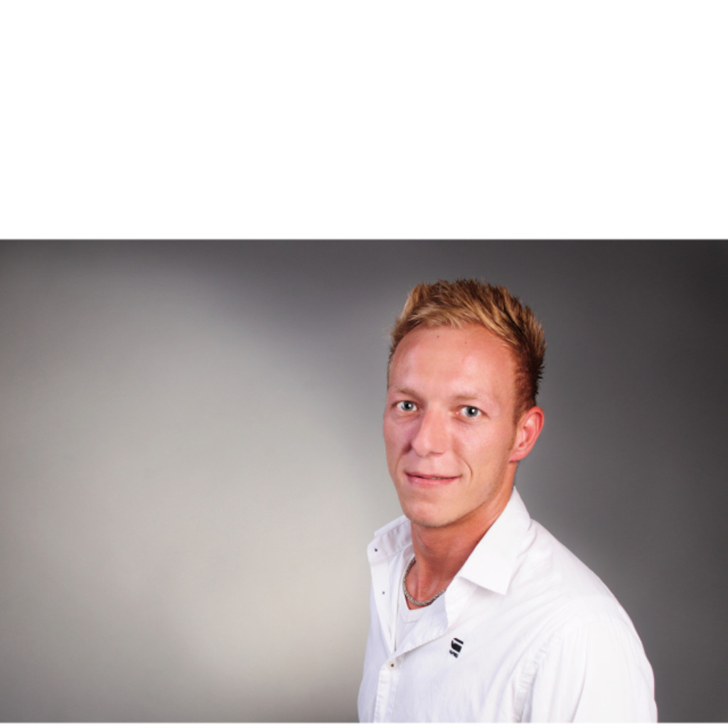 Sascha Fischer - Schichtleiter - CEVA Logistics | XING