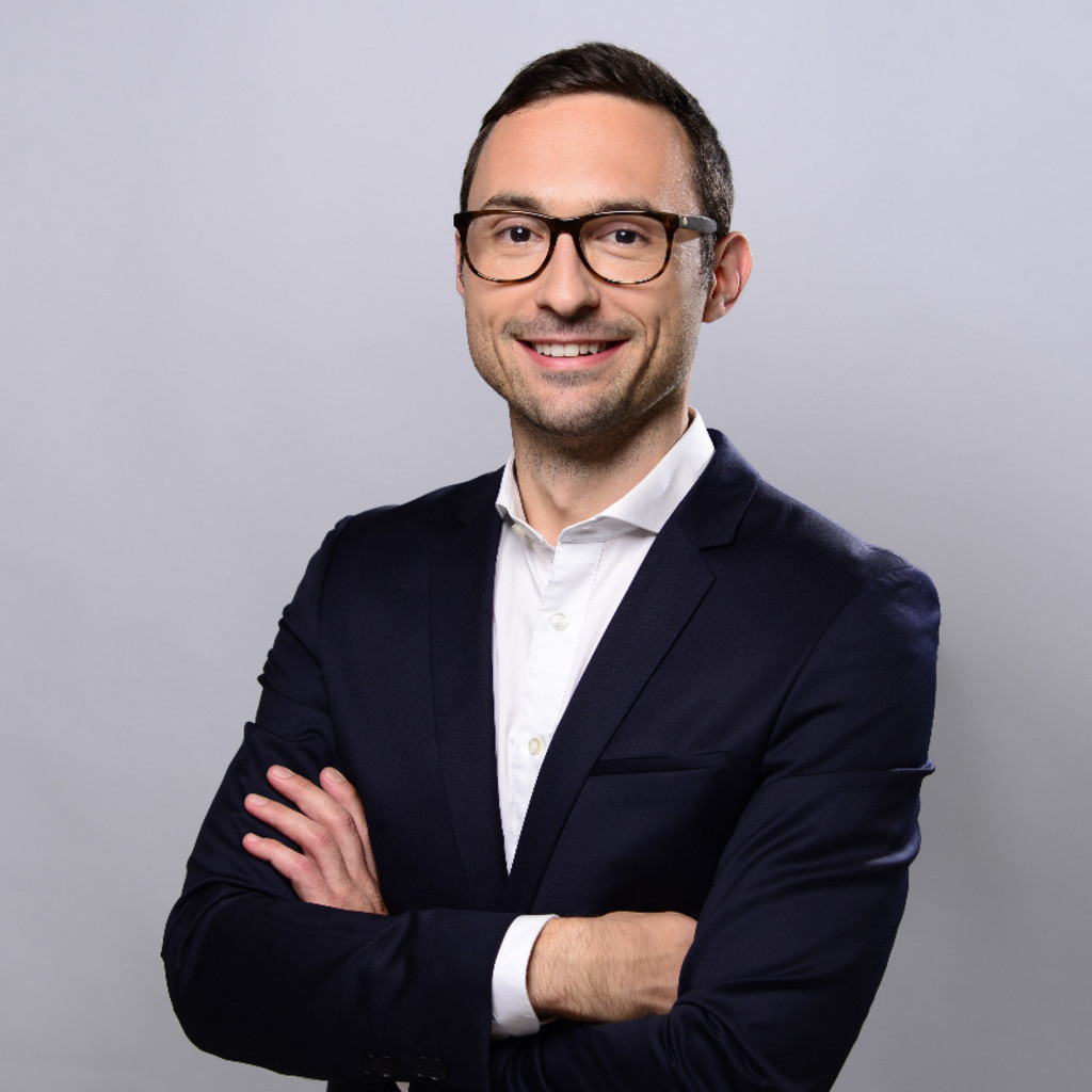 Andreas Lapis - Head of Data Analytics - E. Breuninger GmbH & Co. | XING