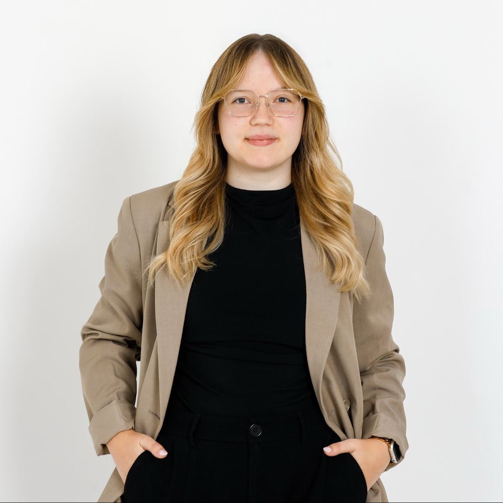 Julia Ruf - Einzelhandelskauffrau - Modehaus Kolesch | XING