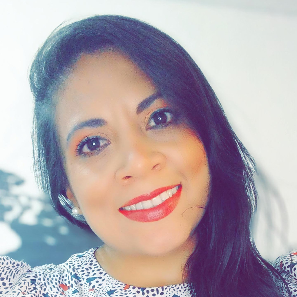 Abril Rodriguez - TRAINEE IN EXHIBITION COORDINATION - ANTAD ...