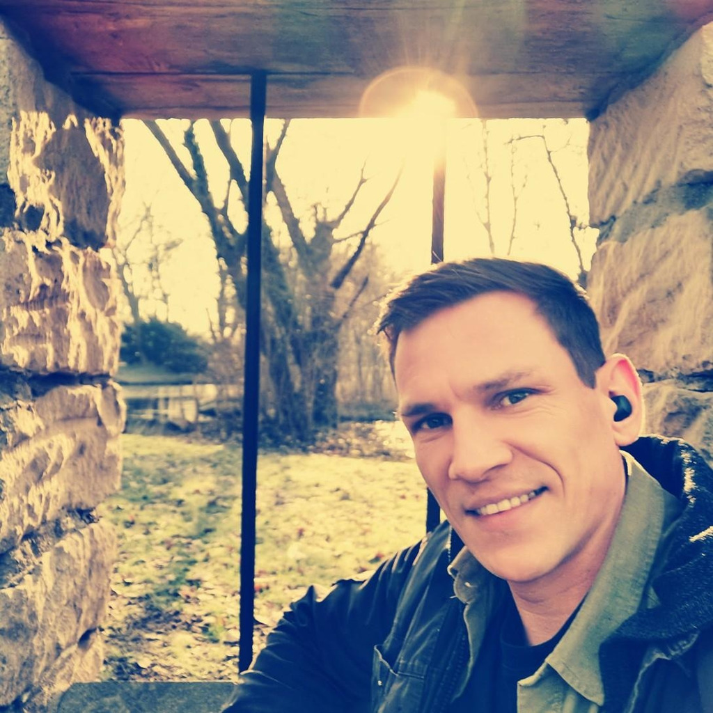 Christopher Burger - Umschüler - Berufsförderungswerk Nürnberg | XING