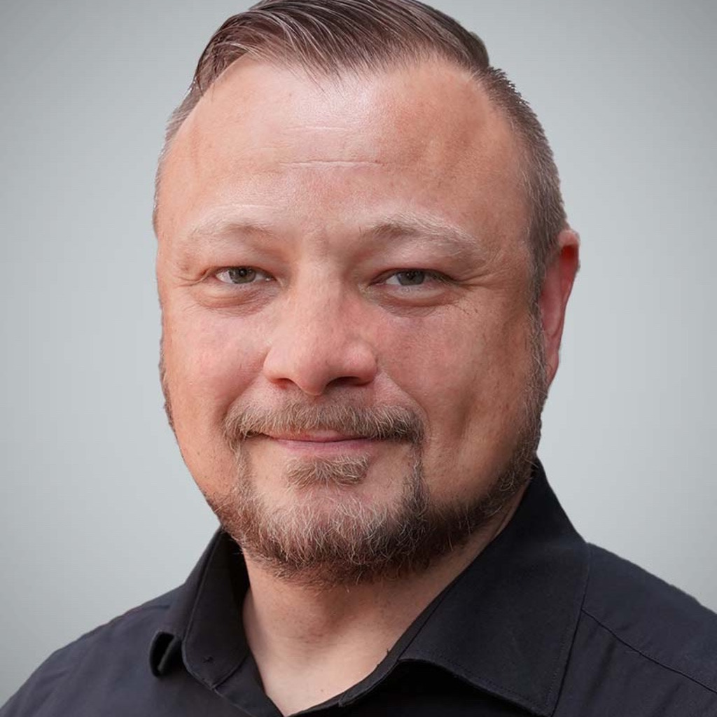 Marco Faustmann - Service-Leiter - Medimax | XING