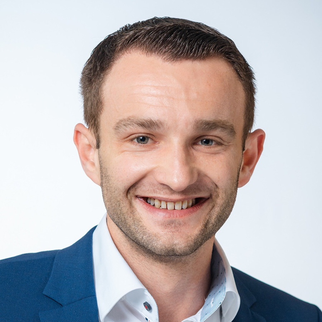 Patrick Schuster - Filialdirektor - Kreissparkasse Tübingen, Filialdirektion Hechinger Straße | XING