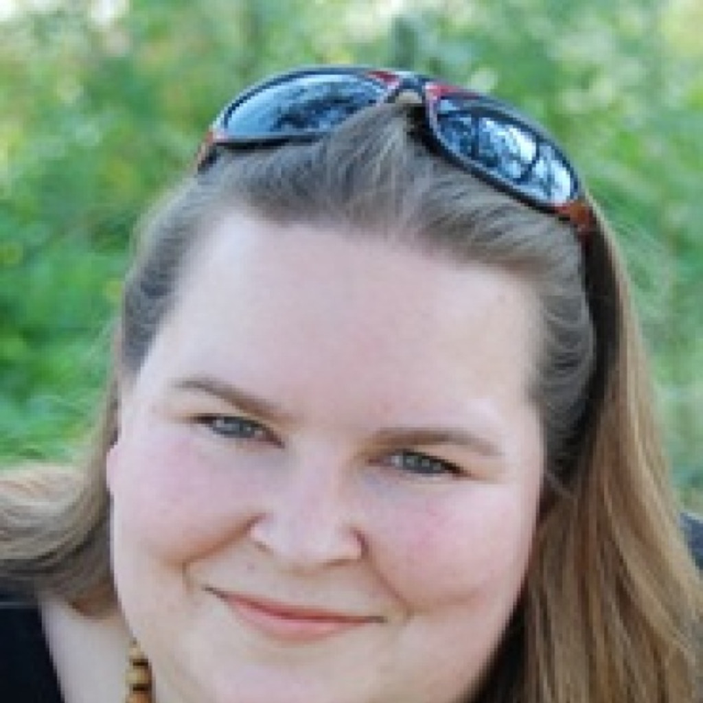 Helen Geier's Instagram, Twitter & Facebook on IDCrawl