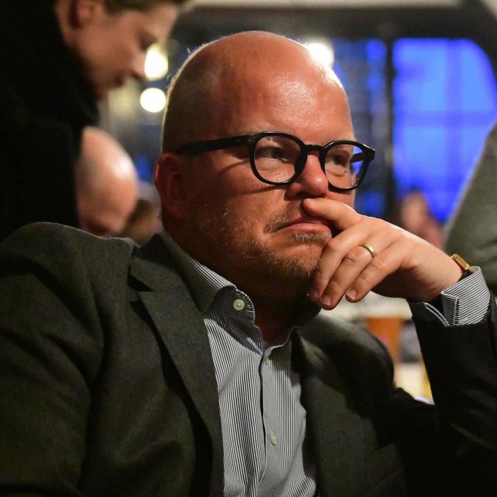 Hans Bernlind - Senior Legal Counsel - Siemens AG | XING