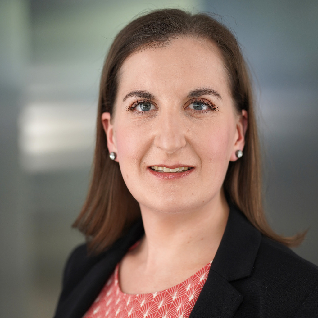 Jennifer Kaminski - Business Line Analyst Buildings - Arcadis Germany ...