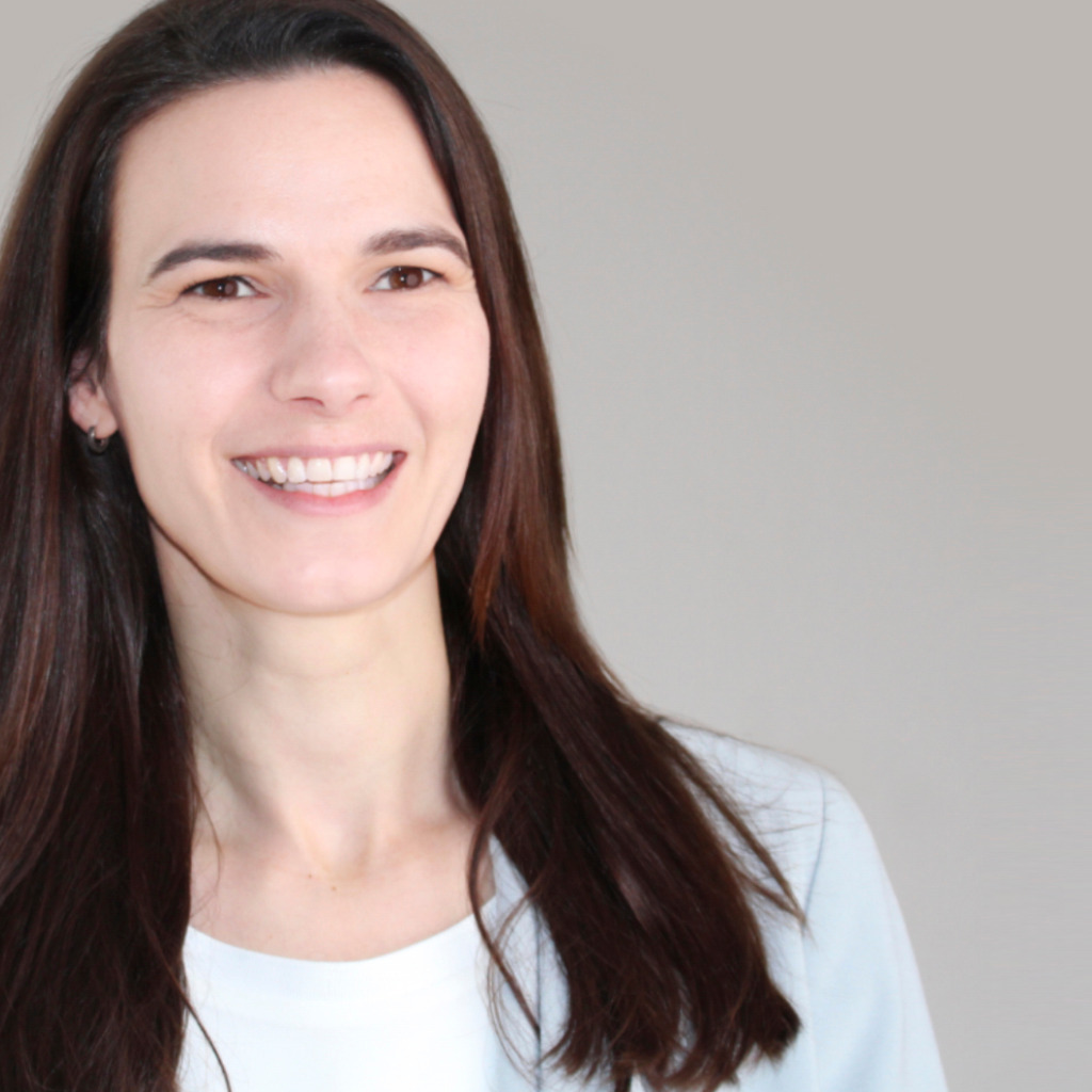 Alexandra Nußbaum - Print-Designerin I Satz, Layout & Beratung ...