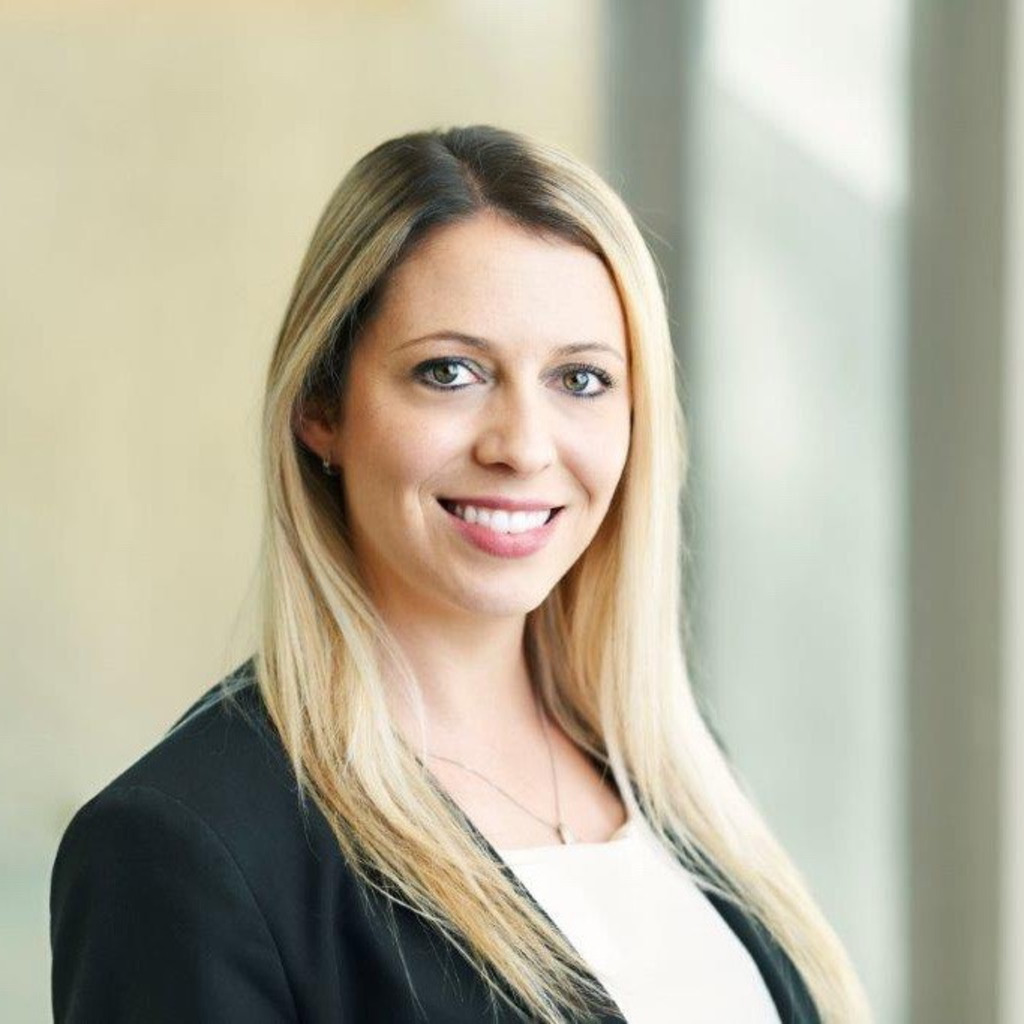 Christine Walch - Geschäftskundenberater - Raiffeisenbank Oberland ...