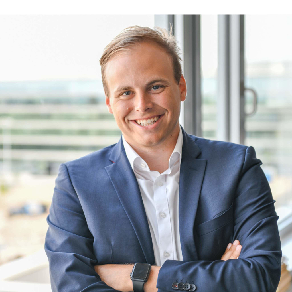 Robin Geyer - Projektleitung Entwicklung A4 / A5 - AUDI AG | XING