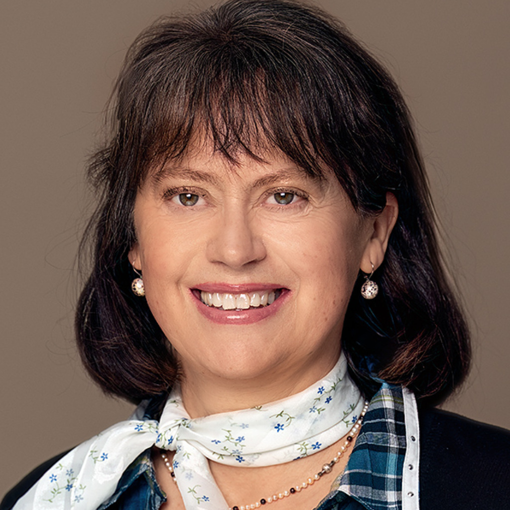 Manuela Martin-Marohn: Ausbildung und Berufserfahrung | XING