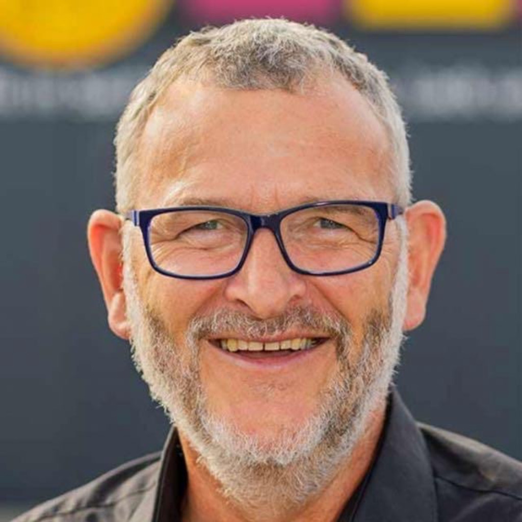 Frank Grimm - Lackierermeister - Hoell GmbH & Co.KG | XING