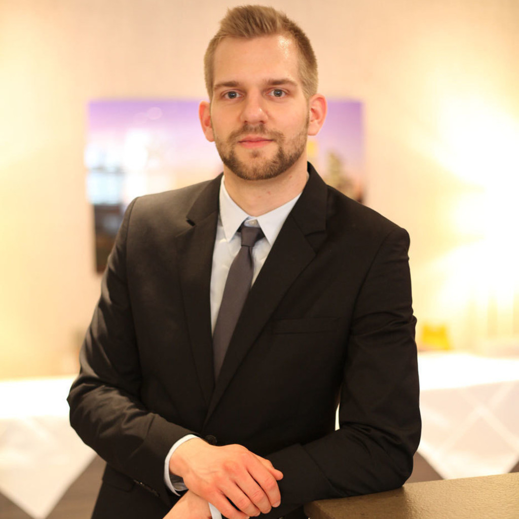 Christian Hering - IT /HR Senior Projektmanager Digitalisierung - DHL ...