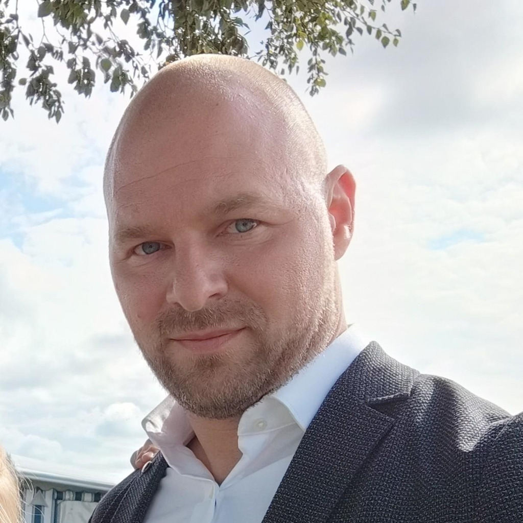 Marcel Neumann - Teamleiter Fertigung Technische Walzen - August ...