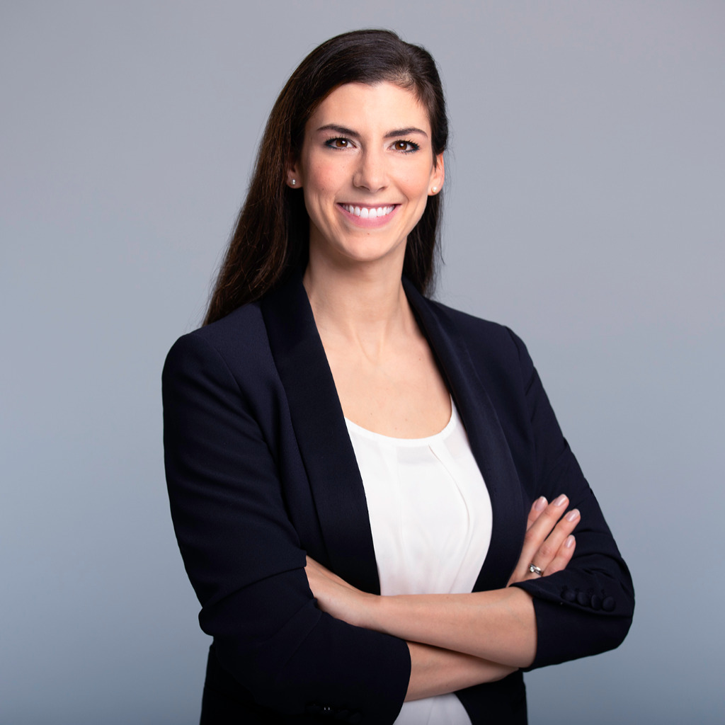 Vicky Delgado - Leiterin Produktanalyse Aktive & Passive Sicherheit ...