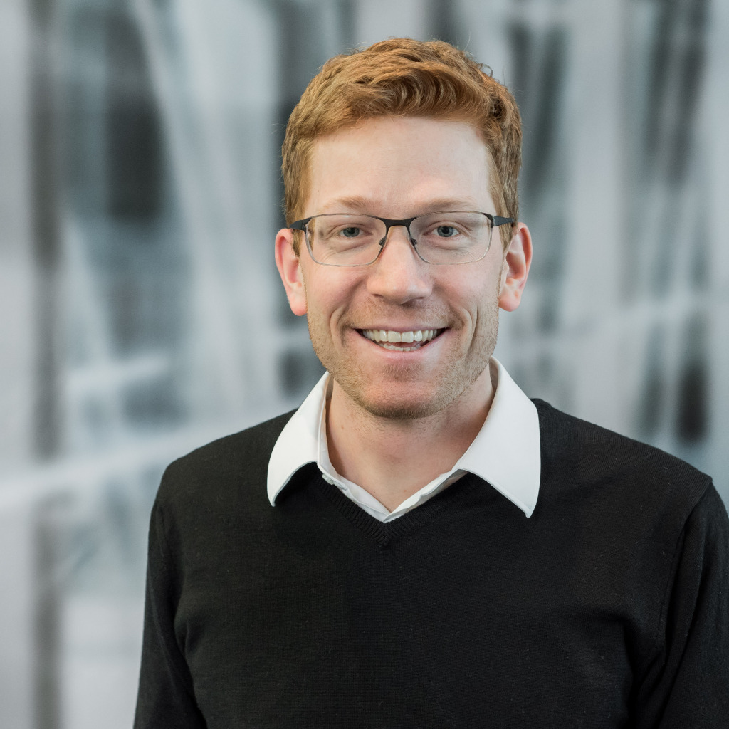 Daniel Lüscher - Global BPM Customer Support Center - Roche in ...