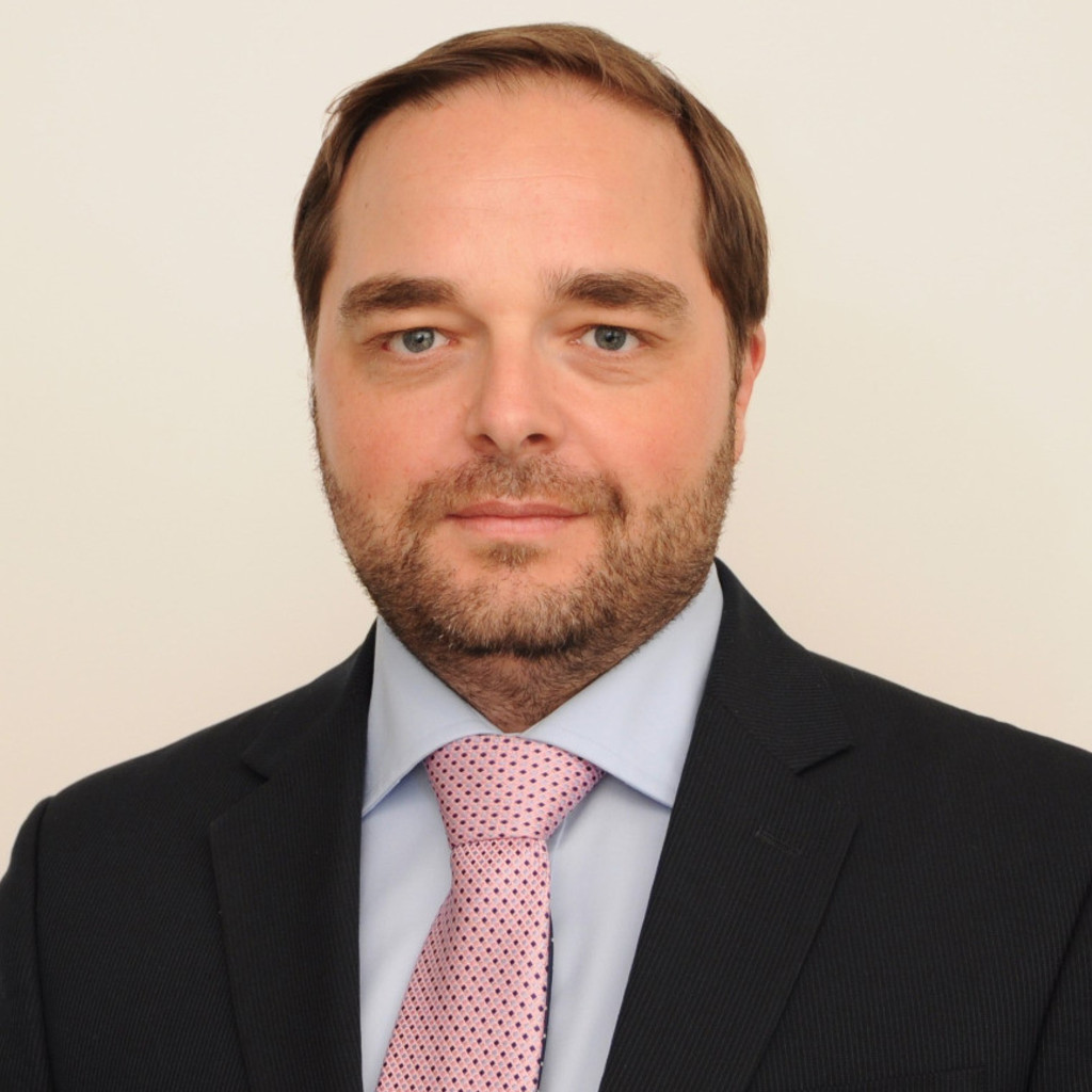 Bjoern Schwarz CFA CAIA - Partner & Portfolio Manager - Crossbow ...