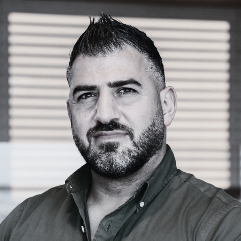 Simon Wakim - Leading Sales Director - Various Motor Dealerships | XING