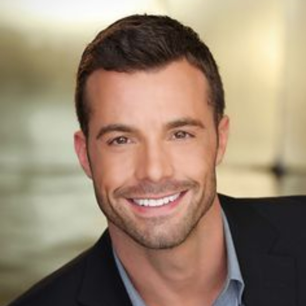 Ricky Larson - Content Marketing Manager - SolutionSurface | XING