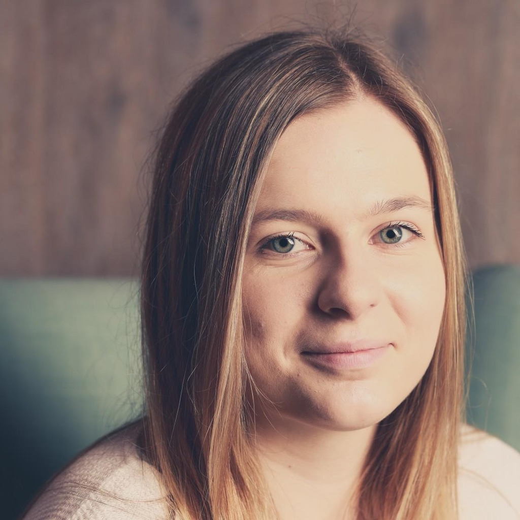 Sarah Bohling's Instagram, Twitter & Facebook on IDCrawl