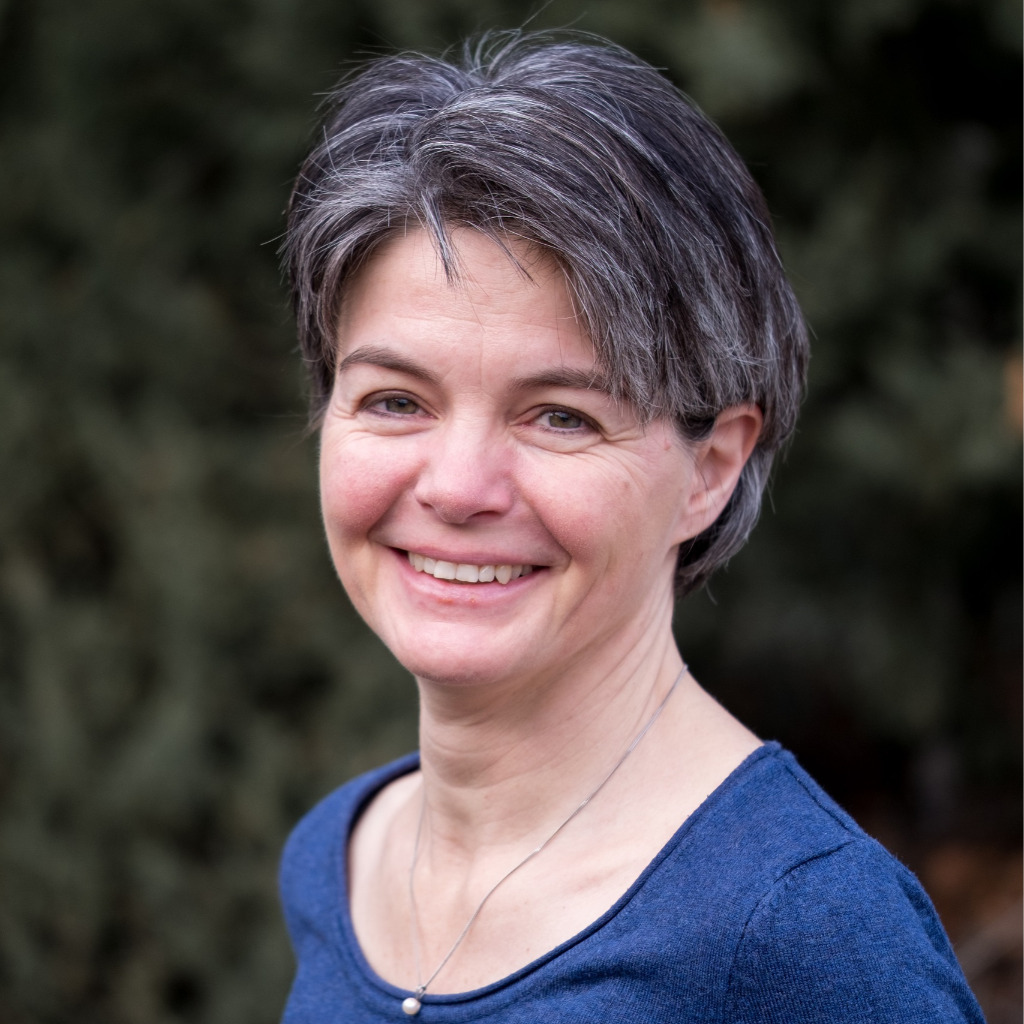 Angela Augustin - EHS-Beraterin, Schwerpunkt Chemikalienrecht - GBK ...