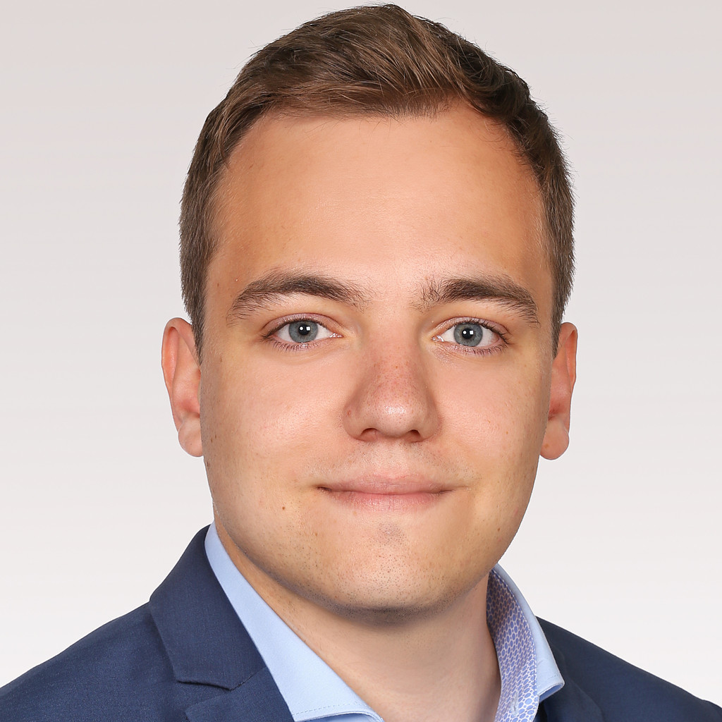 Moritz Ernst - Controlling - Jacobs | XING