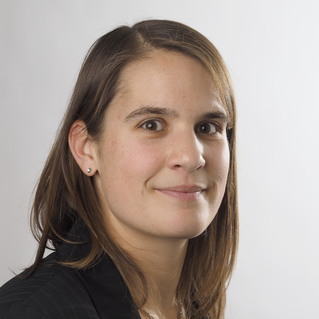 Mara Fischer's Instagram, Twitter & Facebook on IDCrawl