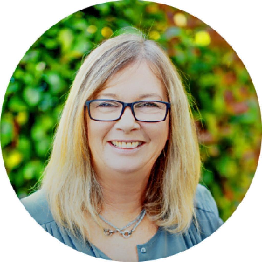 Andrea M. Schiller - Geschäftsführerin - YuuniCo GmbH & Co. KG | XING