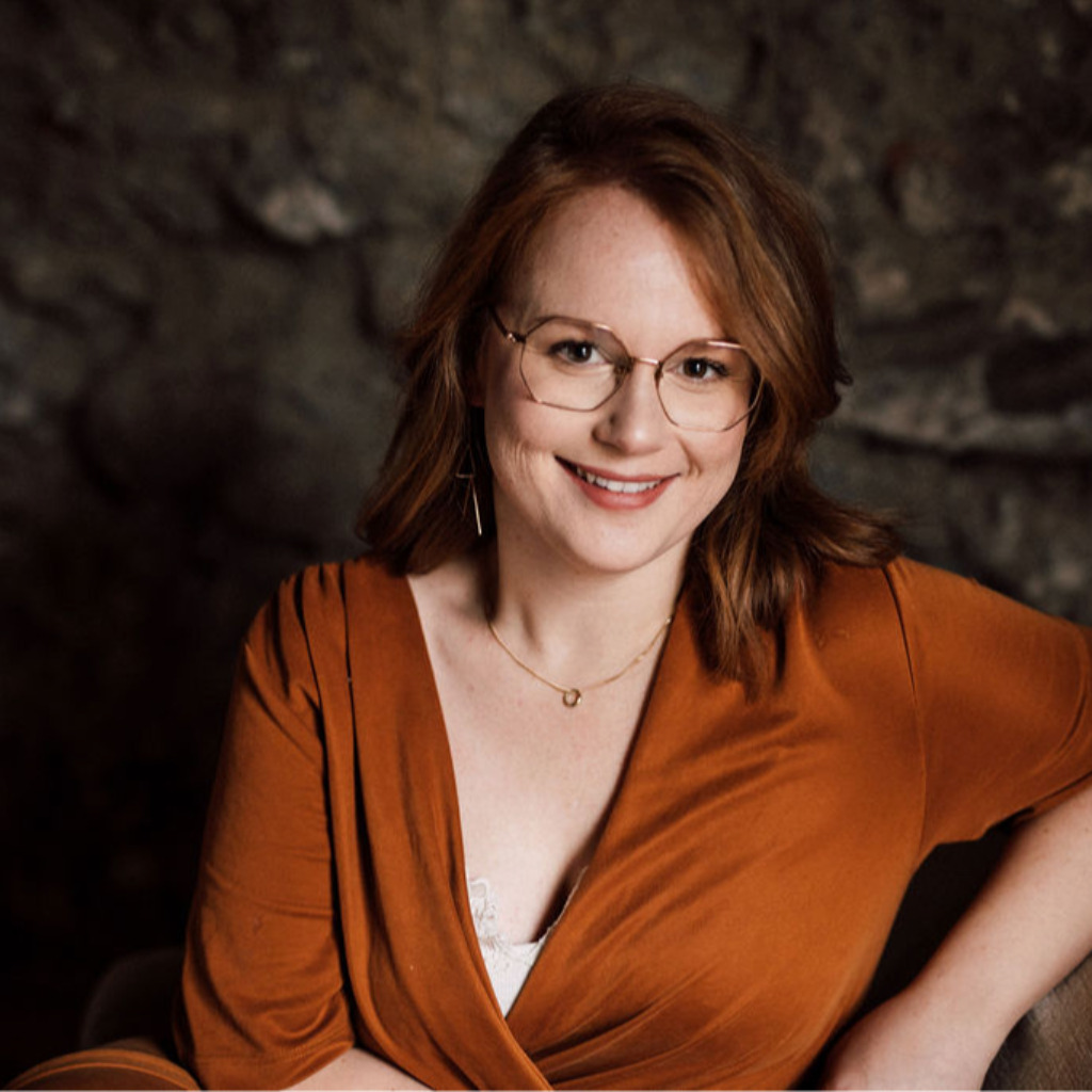 Lisa Hofmann - Feng Shui Expertin | Space Healing Expertin ...