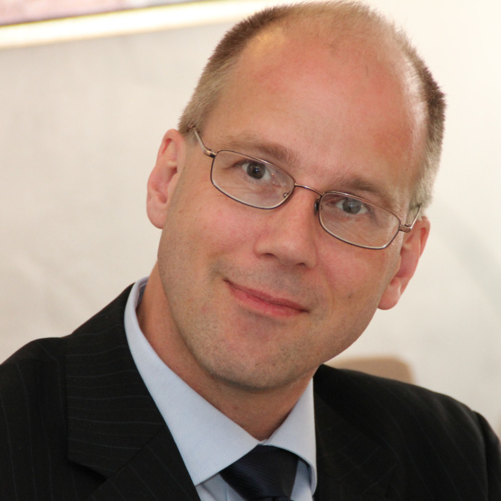 Lars Andersen - Legal Advisor - Independent | XING