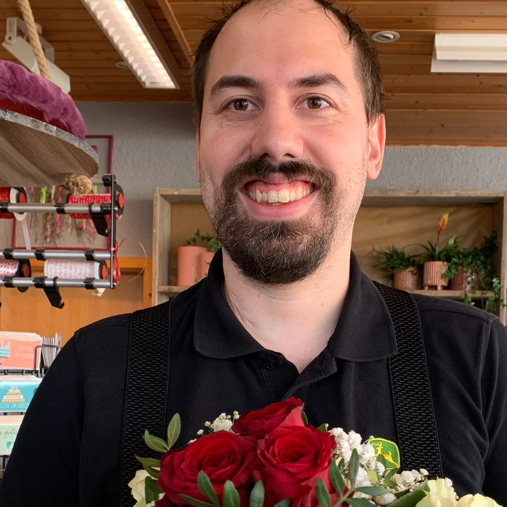 Robin Thelen - Montageschlosser - John Deere GmbH & Co. KG, Mannheim | XING