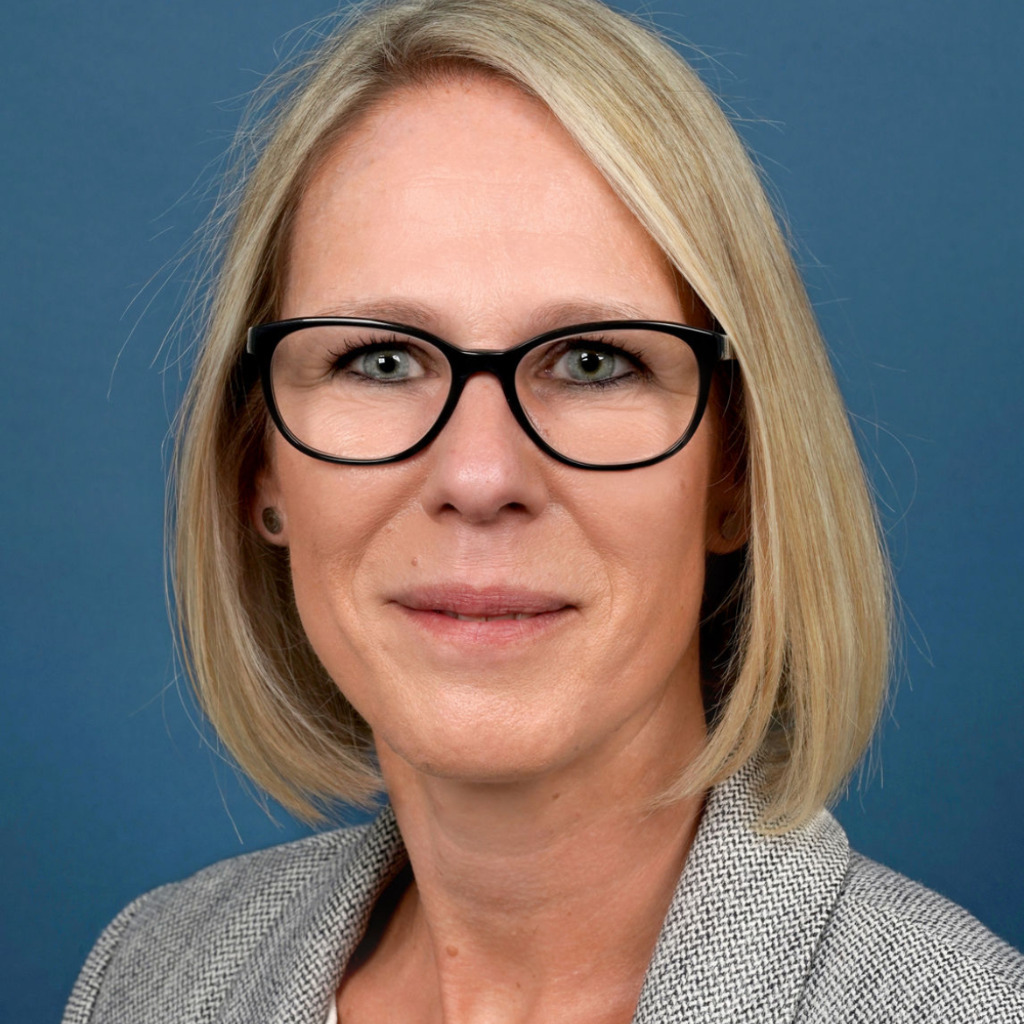 Sabrina Schmiderer - Senior Expertin Entscheidung Baufinanzierung ...