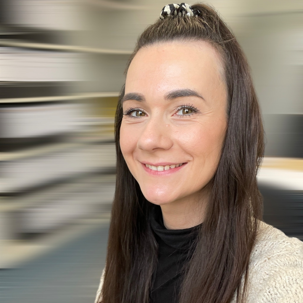 Stephanie Müller - Sekretärin der Geschäftsleitung - IPC Process-Center ...