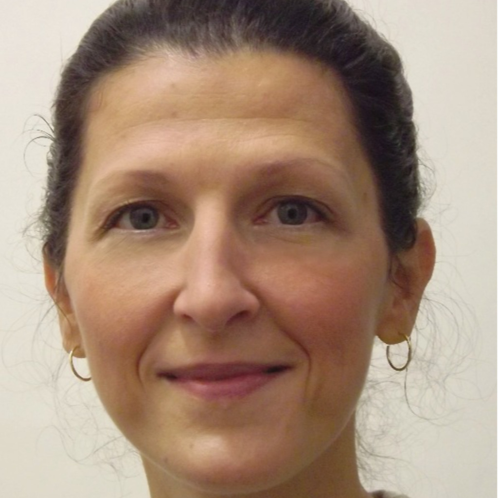 Edina Opper - Kaufmännische Sachbearbeiterin in der Kundenbetreuung ...