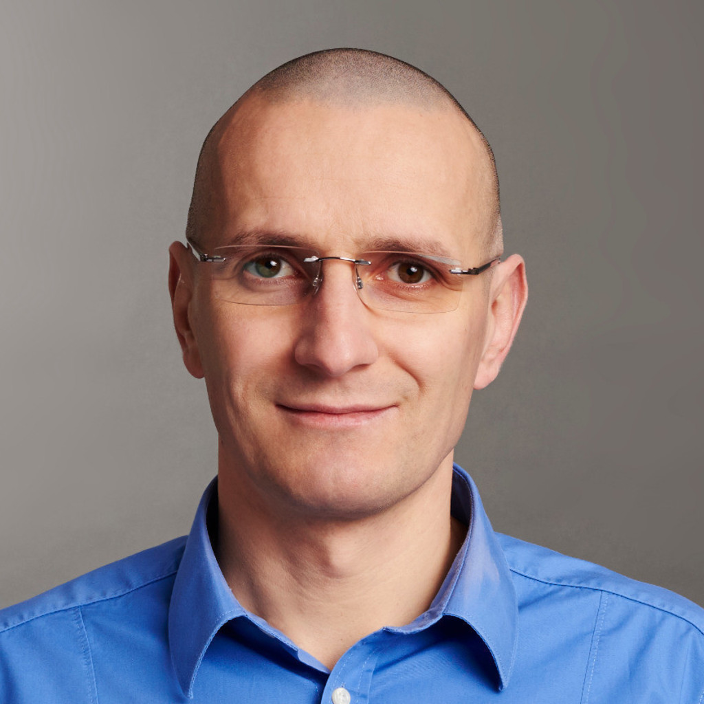 Zsombor Zsuffa - Enterprise Data Architect - TÜV SÜD AG | XING