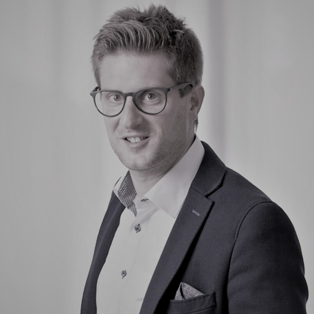 Thomas Hartinger - Kaufmännischer Leiter - paromed GmbH & Co. KG | XING