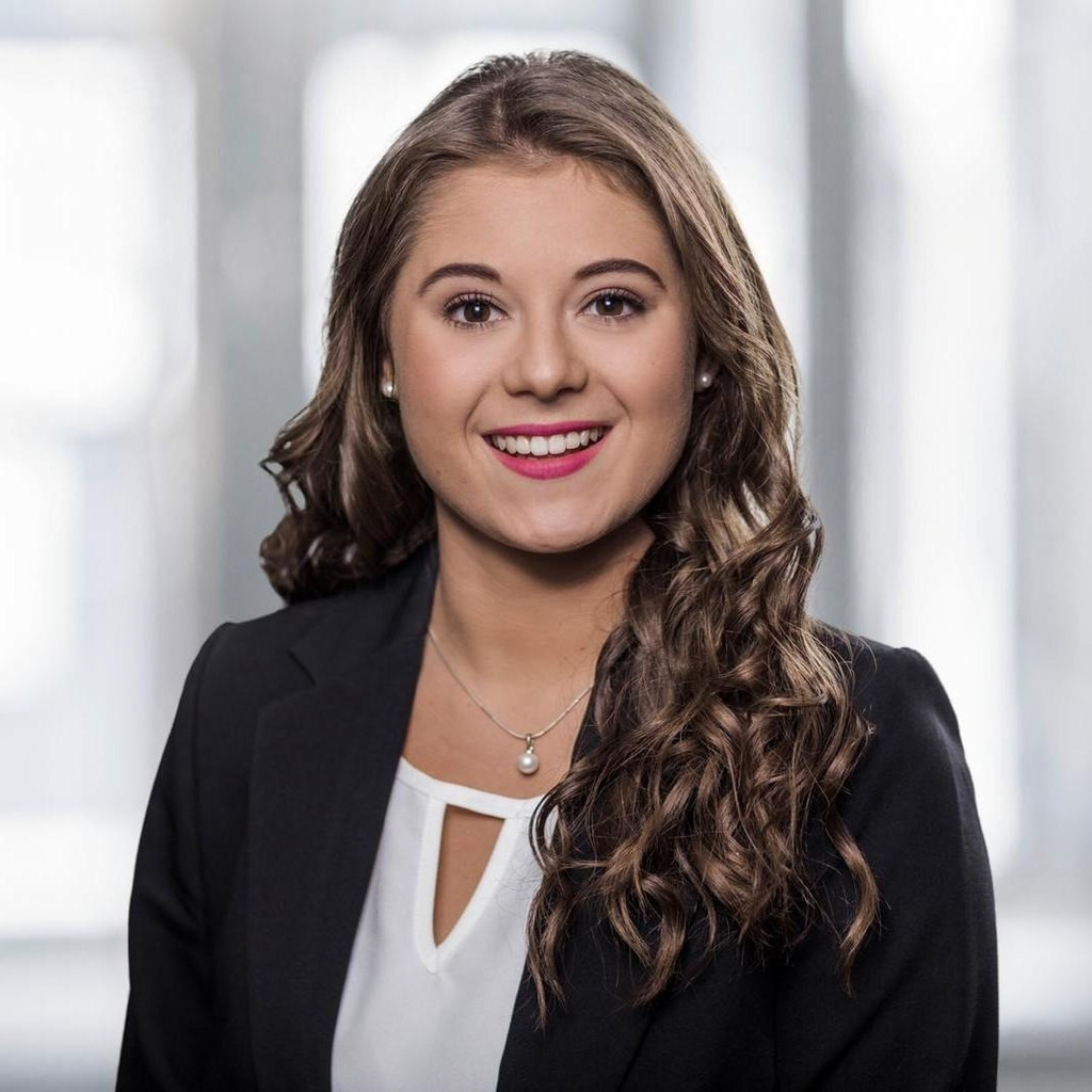 Alice Devald - Manager Corporate Controlling - Art-Invest Real Estate ...