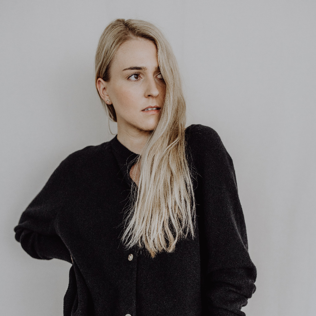 Lena Gleiß - Founder - A QUIET HOME | XING