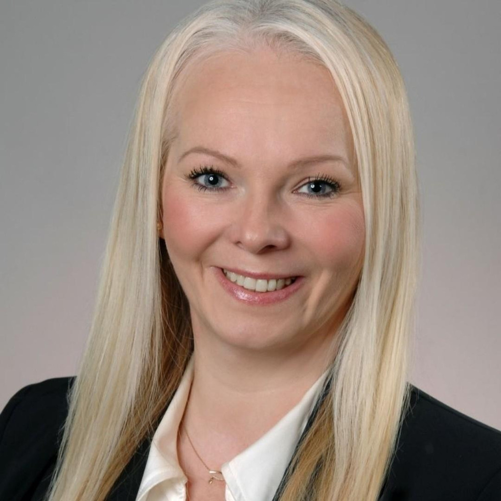 Julia Wickline - angehende Handelsfachwirtin IHK - WBS GRUPPE | XING