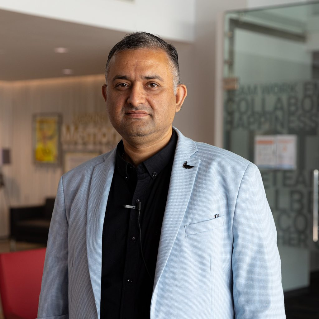 Thomas Stander - Investment Banking Analyst - Landmark Group | XING