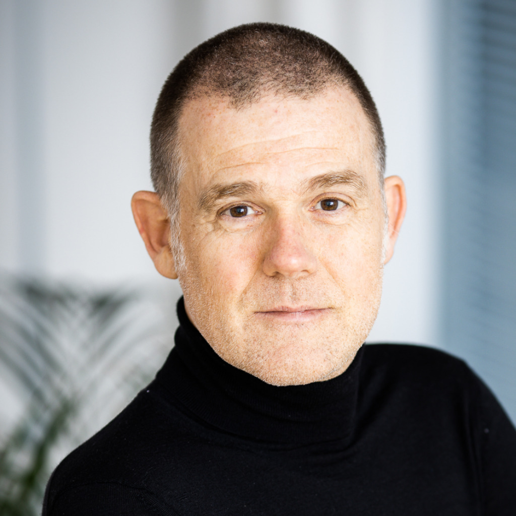 Mark Hamilton's Instagram, Twitter & Facebook on IDCrawl