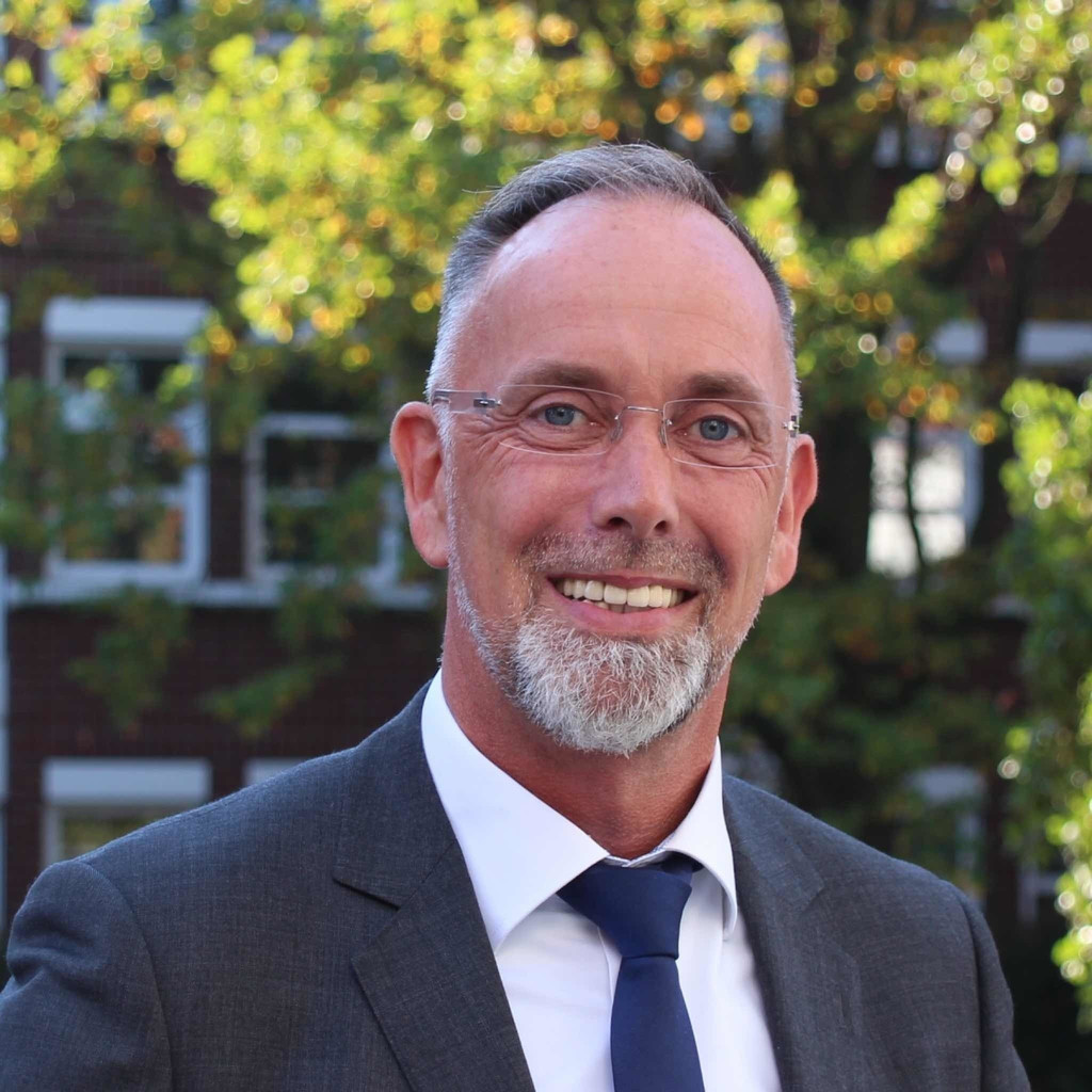 Uwe Schwarz in der Personensuche von Das Telefonbuch