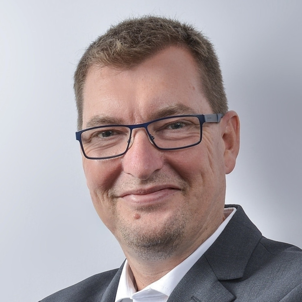 Carsten Straub - Erfolgreiche Unternehmenssteuerung - Office-May | XING
