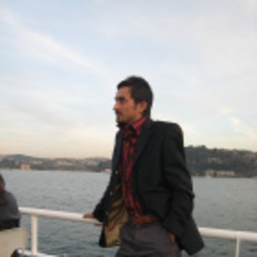 Erkan Eroğlu - Müdür Yrd. - Favorrinni Shoes | XING