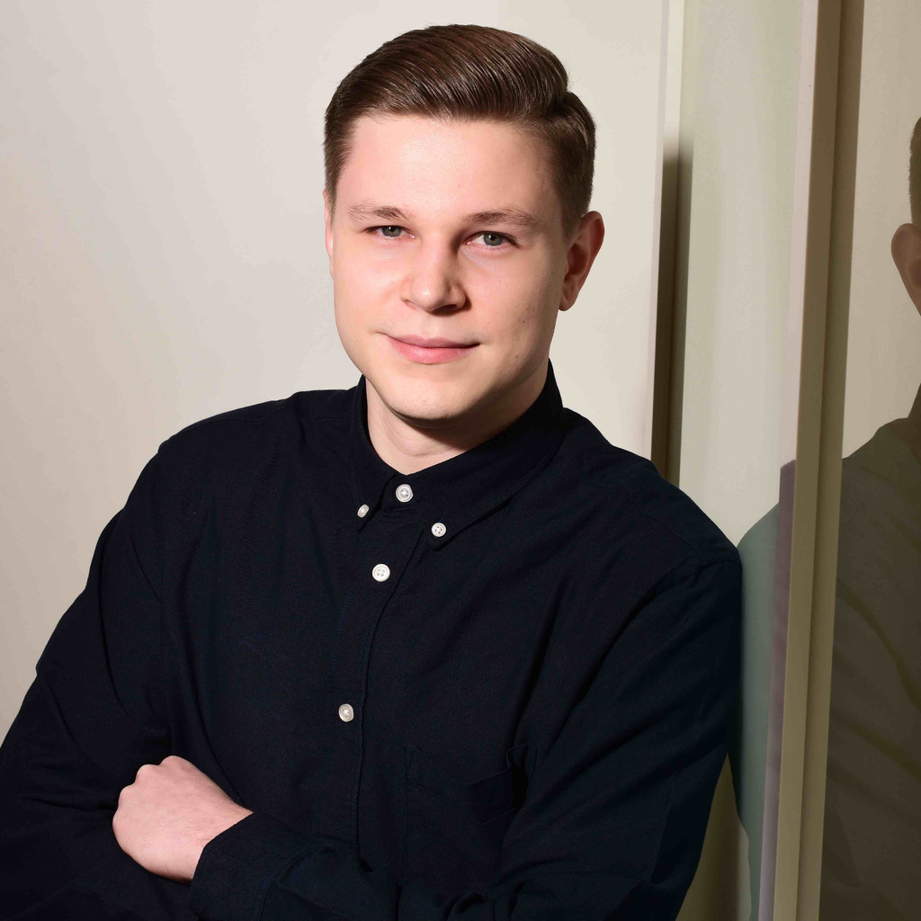 Joshua Schmidt - Einkäufer DEK - New Yorker | XING