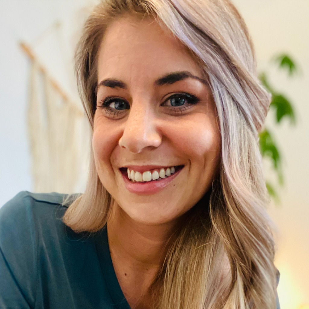 Sabrina Schiestl - Director Customer Solutions - Radancy DACH | XING