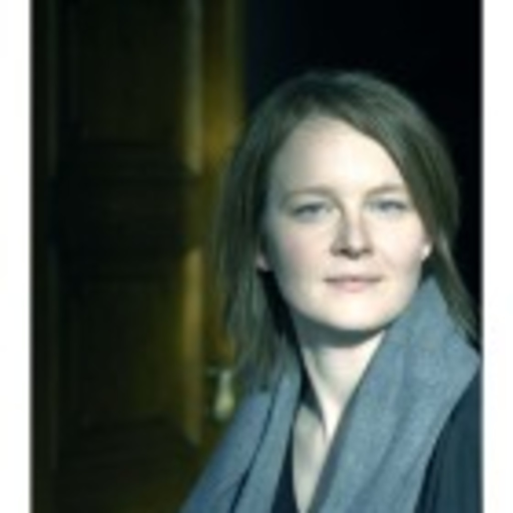 Esther Muschol - Universitätsprofessorin für Musikdramatischen ...