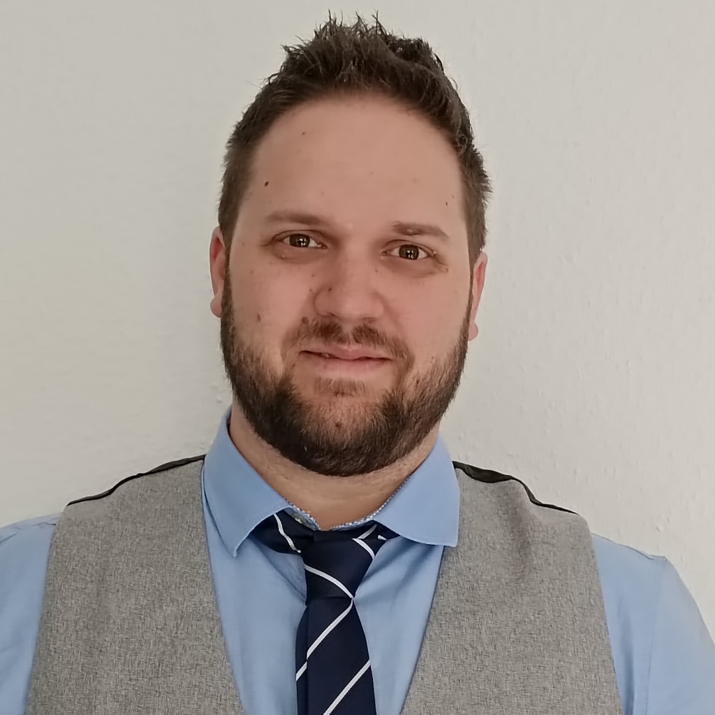 Simon Stahlberg - Social Media Manager - Fernstudium ILS | XING