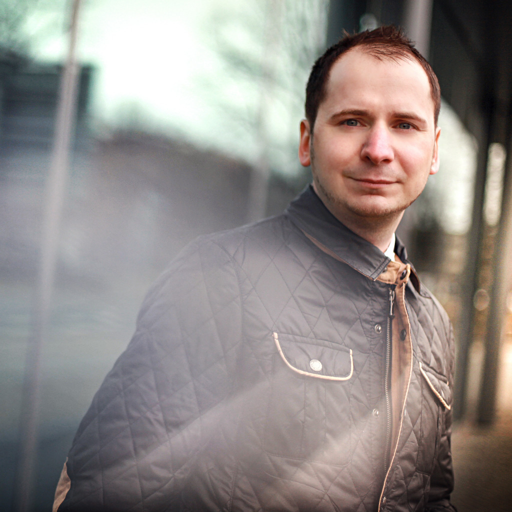 Dirk Auerbach - IT-Profi / Senior Software Developer - da.web | XING