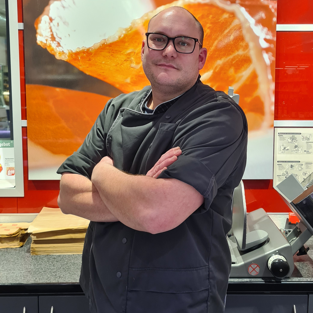 Patrick Rees - Service-Mitarbeiter - REWE | XING