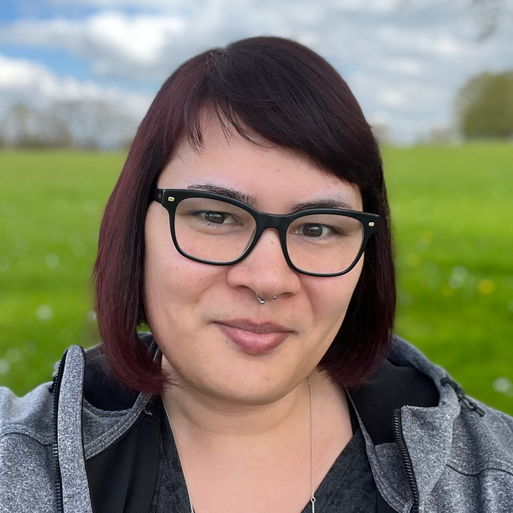 Alexandra Almadrones - Pädagogische Fachkraft - petitini | XING